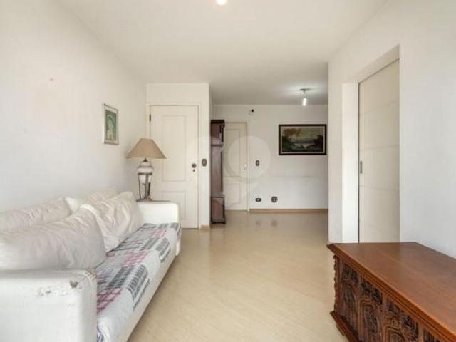 Apartamento à Venda na Vila Madalena