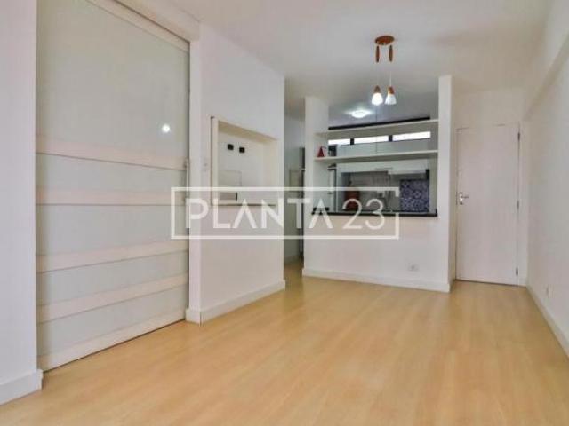 Apartamento à venda na Vila Madalena com 41m², 1 quarto e 1 vaga