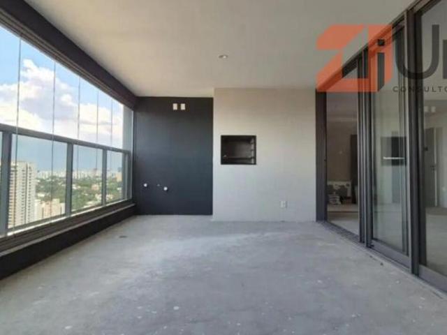 Apartamento à venda na Vila Madalena em frente ao Metrô com 109m², 2 vagas