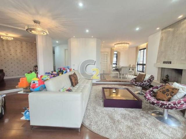 Apartamento à venda na Vila Mariana, 4 quartos, 2 suítes, 2 vagas de garagem