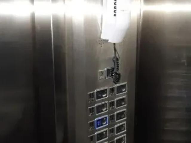 Apartamento a venda na vila mariana 500 metros ao metrô Ana Rosa 2 dormitórios 1 vaga fácil acesso a