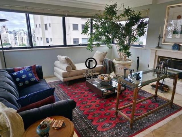 Apartamento à venda na Vila Mariana