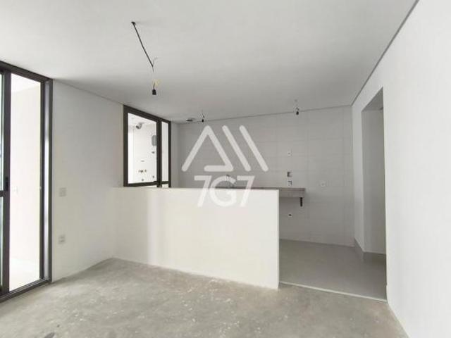 APARTAMENTO À VENDA NA VILA MARIANA
