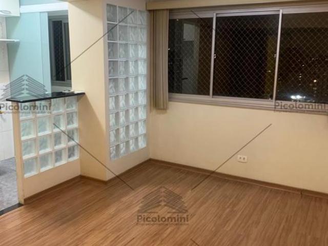 Apartamento à venda na Vila Mariana, 1 quarto, 1 suíte, 1 sala, 1 vaga de garagem, 40m². Venha conf