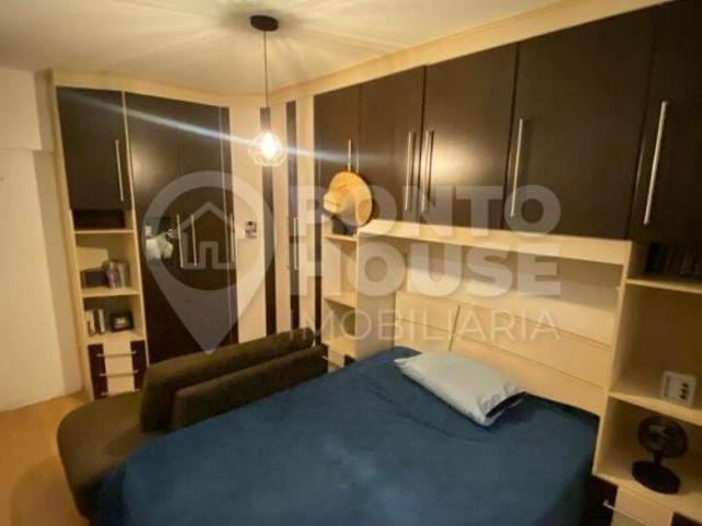Apartamento à venda na Vila Mariana 2 dormitórios 1 vaga elevador 62mt2 a.u