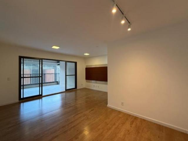 Apartamento à venda na Vila Mariana