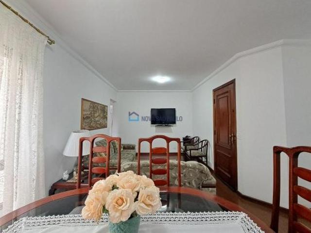 Apartamento à venda na Vila Mariana com 3 quartos mobiliado