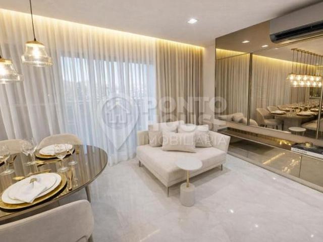 Apartamento à venda na Vila Mariana com 3 suítes, sala ampliada e 2 vagas