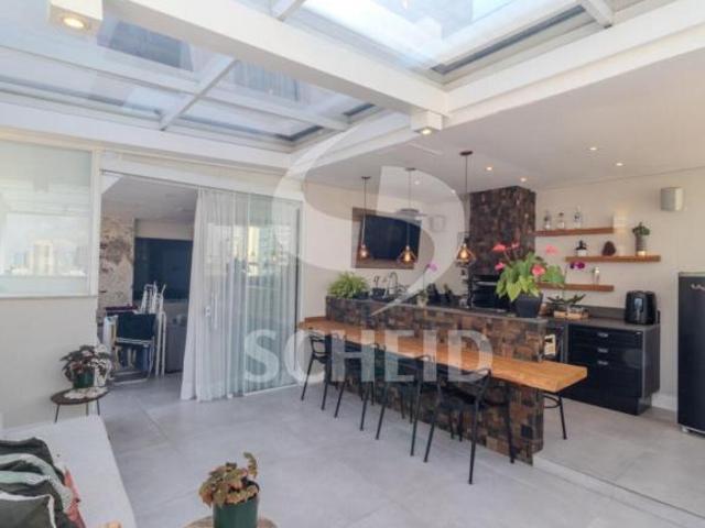 Apartamento á Venda na Vila Mariana com 136m², 3 quartos sendo 2 suítes, 1 vaga