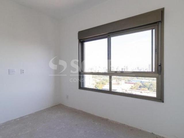 Apartamento á Venda na Vila Mariana com 158m², 3 quartos sendo 3 suítes, 2 vagas