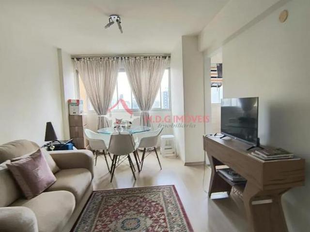 Apartamento à venda, na Vila Mariana com 1 quarto, próximo ao metrô Ana Rosa e Paraíso e uma vaga de