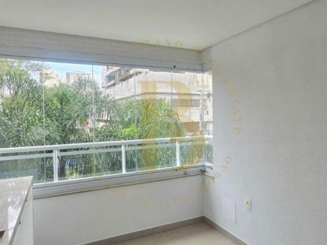 Apartamento à venda na Vila Mariana com 2 quartos e 1 vaga ? ao lado da estação Ana Rosa