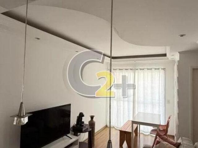 Apartamento à venda na Vila Mariana com 2 quartos, sendo 1 suíte e 2 vagas