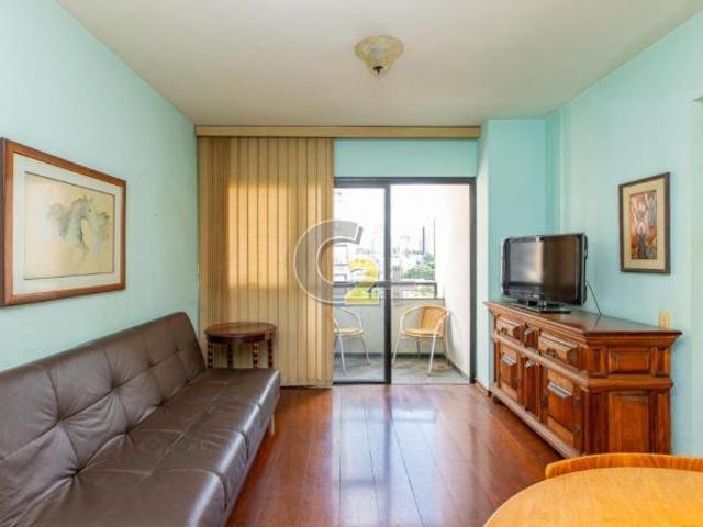 Apartamento à venda na Vila Mariana com 60 m², 2 quartos e 2 vagas de garagem