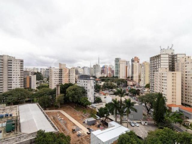 Apartamento á Venda na Vila Mariana com 652m², 4 quartos sendo 4 suítes, 5 vagas