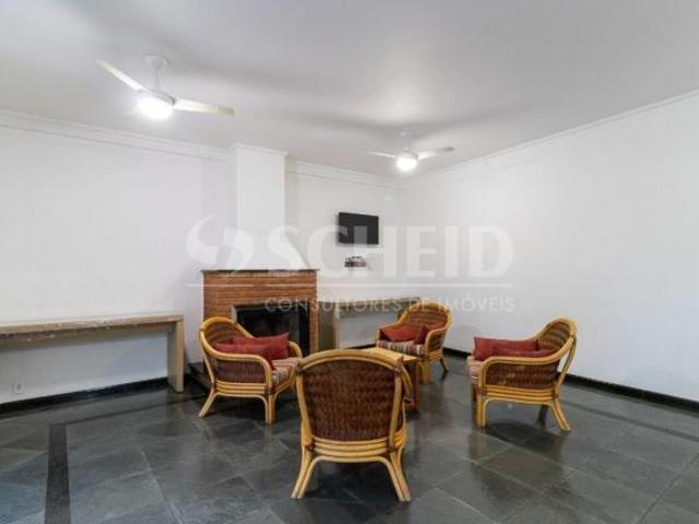 Apartamento á Venda na Vila Mariana com 94m², 3 quartos sendo 1 suíte, 2 vagas