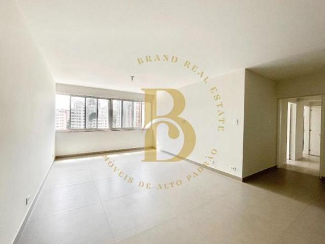 Apartamento à venda na Vila Mariana, entre duas estações de metrô, e com lazer completo!