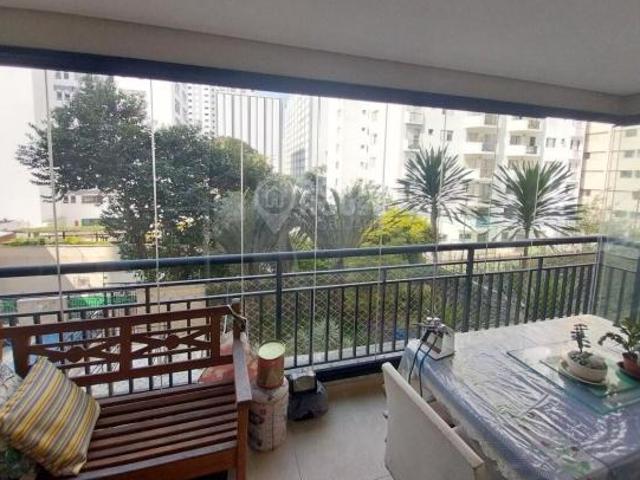 Apartamento à venda na Vila Mariana, perto do metrô, 04 dormitórios e 02 vagas