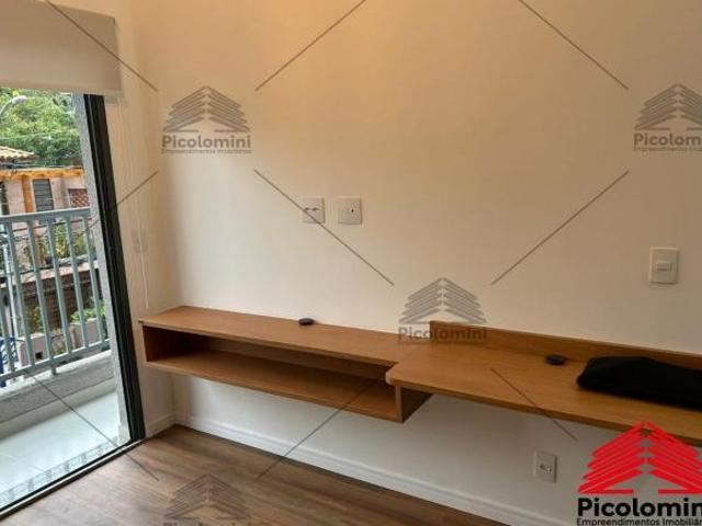 Apartamento a venda na Vila Mariana, Rua Capitão Cavalcanti, 2 dormitórios, a 300 metros do Metrô Vi