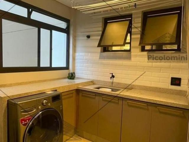Apartamento à venda na Vila Mariana, São Paulo SP: 3 quartos, 1 suíte, 114m² e 2 vagas de garagem!
