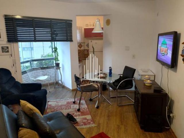 Apartamento à venda na Vila Mariana, São Paulo SP: 1 quarto, 1 banheiro, 1 vaga, 35m²