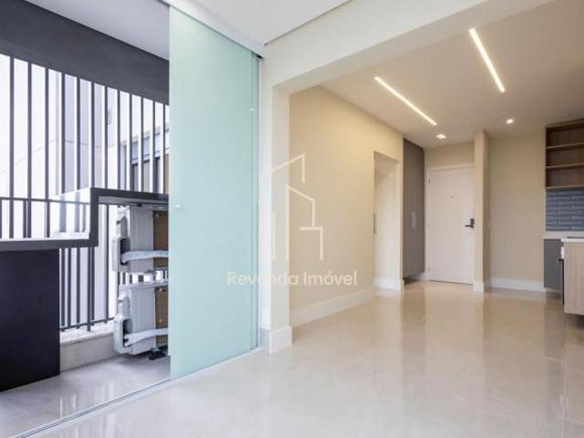 Apartamento à Venda na Vila Mariana, SP: Studio Mobiliado de 1 Quarto e 1 Vaga de Garagem, Pronto pa