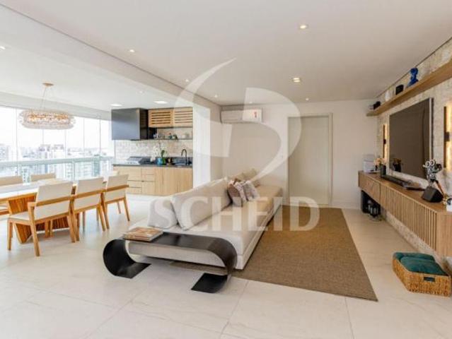 Apartamento á Venda na Vila Mascote com 135m², 3 quartos sendo 3 suítes, 3 vagas