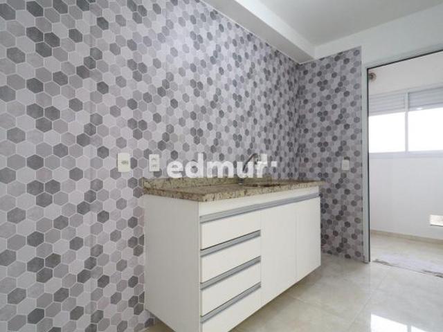 Apartamento à venda na Vila Metalúrgica
