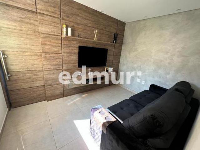 Apartamento à venda na Vila Metalúrgica