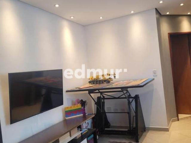 Apartamento à venda na Vila Metalúrgica