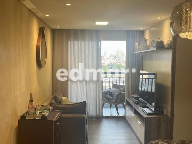 Apartamento à venda na Vila Metalúrgica