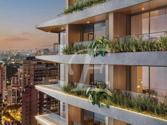 Apartamento a venda na Vila Nova Conceição, 5 quartos, 5 suites, 5 vagas, 5 banheiros. eixo praça p