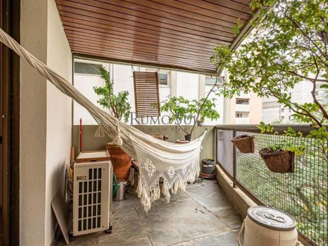 Apartamento à venda na Vila Nova Conceição
