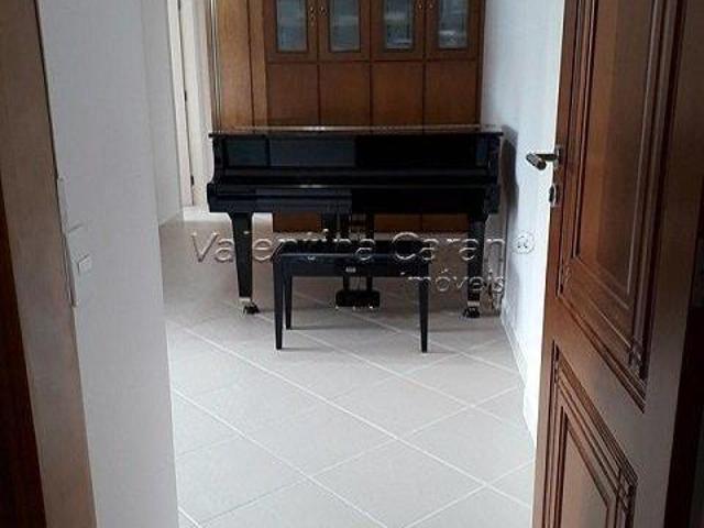 Apartamento à Venda na Vila Nova Conceição