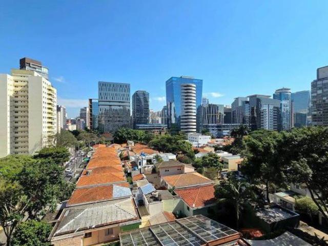Apartamento à Venda na Vila Nova Conceição