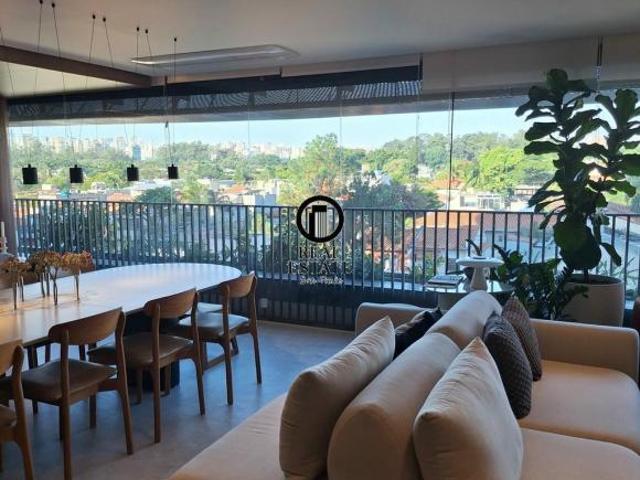 Apartamento à venda na Vila Nova Conceição