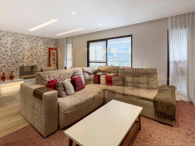 APARTAMENTO À VENDA NA VILA NOVA CONCEIÇÃO | 3 QUARTOS / 3 SUÍTES