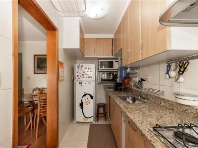 Apartamento à venda na Vila Nova Conceição, São Paulo SP: 2 quartos, 2 salas, 2 banheiros, 1 vaga de