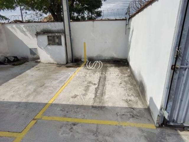 Apartamento à venda na Vila Nogueira, Taubaté SP: 2 quartos, 1 sala, 1 banheiro, 1 vaga de garagem!