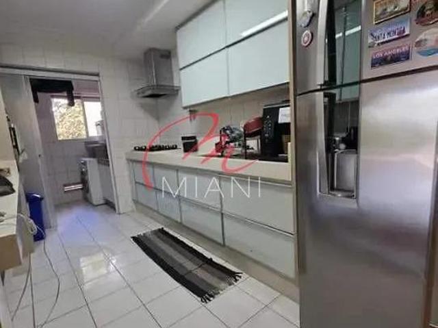 Apartamento à venda na Vila São Francisco com 128m², 3 quartos sendo 2 suítes e 2 vagas de garagem