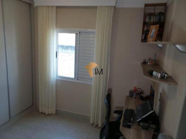Apartamento à venda na Vila São Luiz Valparaízo