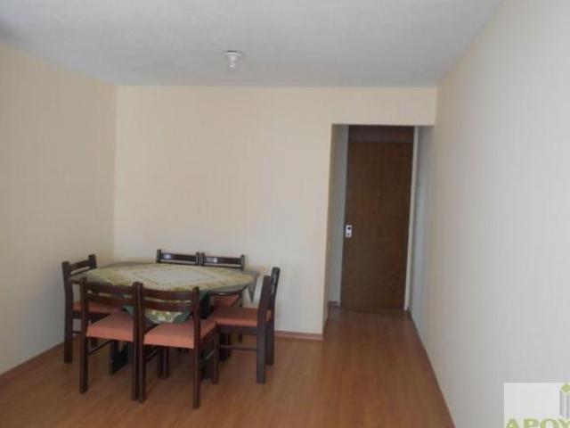 APARTAMENTO À VENDA NA VILA SOFIA