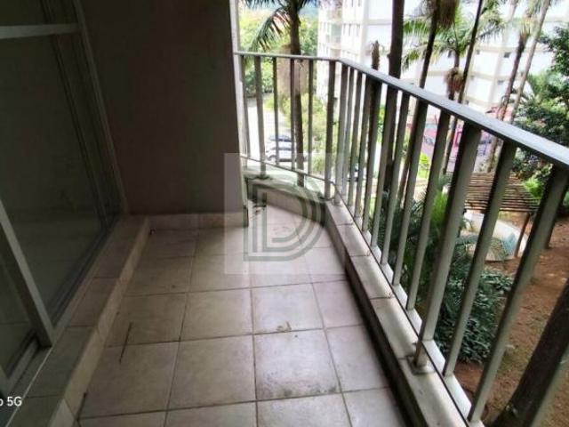 Apartamento à venda na Vila Sônia, 3 dormitórios, 1 vaga, 90 m² !