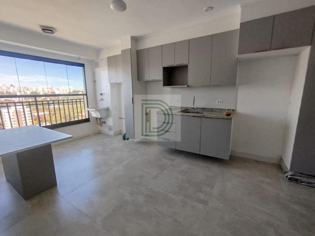 Apartamento à Venda na Vila Sônia | 1 Suíte | 2 Banheiros | Blue Home Resort | 45 m²