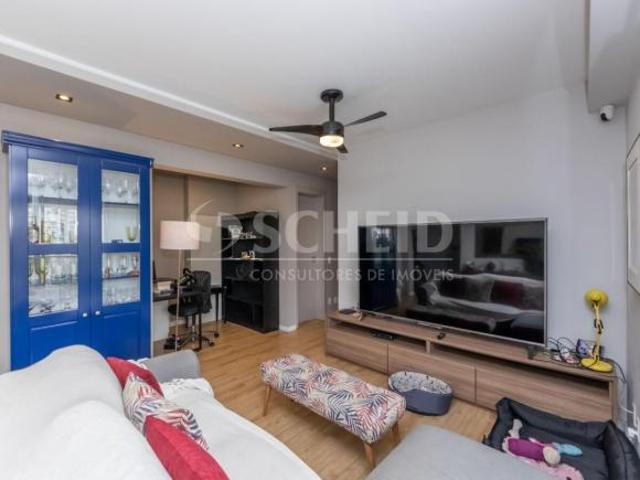 Apartamento á Venda na Vila Sônia com 127m², 4 quartos sendo 2 suítes, 2 vagas