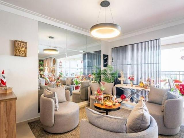 Apartamento á Venda na Vila Sônia com 134m², 4 quartos sendo 1 suíte