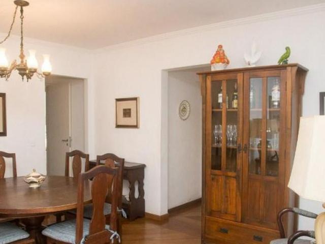 Apartamento á venda na Vila Sônia, com 4 dormitórios, sendo 2 suíte, 3 vagas e depósito