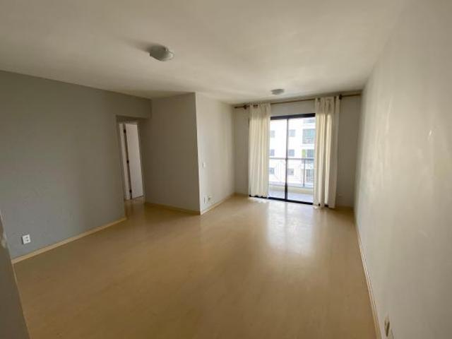 Apartamento à venda na Vila Sônia! Bem próximo do metrô