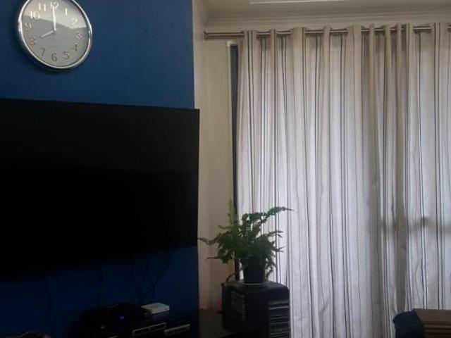 Apartamento á Venda na Vila Santa Catarina com Três vagas de Garagens Cobertas