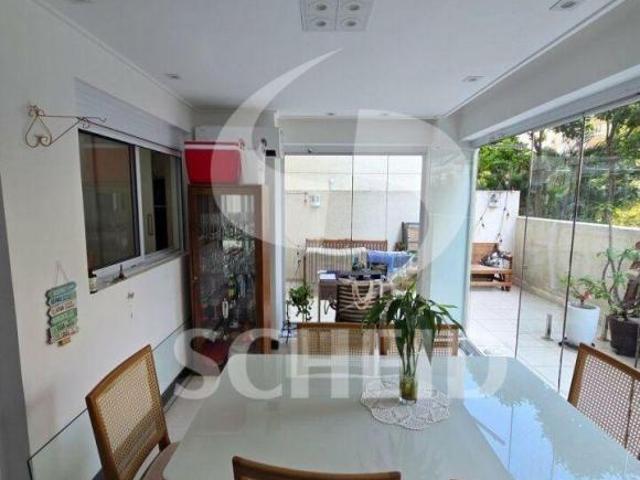 Apartamento á Venda na Vila Santa Catarina com 80m², 2 quartos sendo 1 suíte, 1 vaga